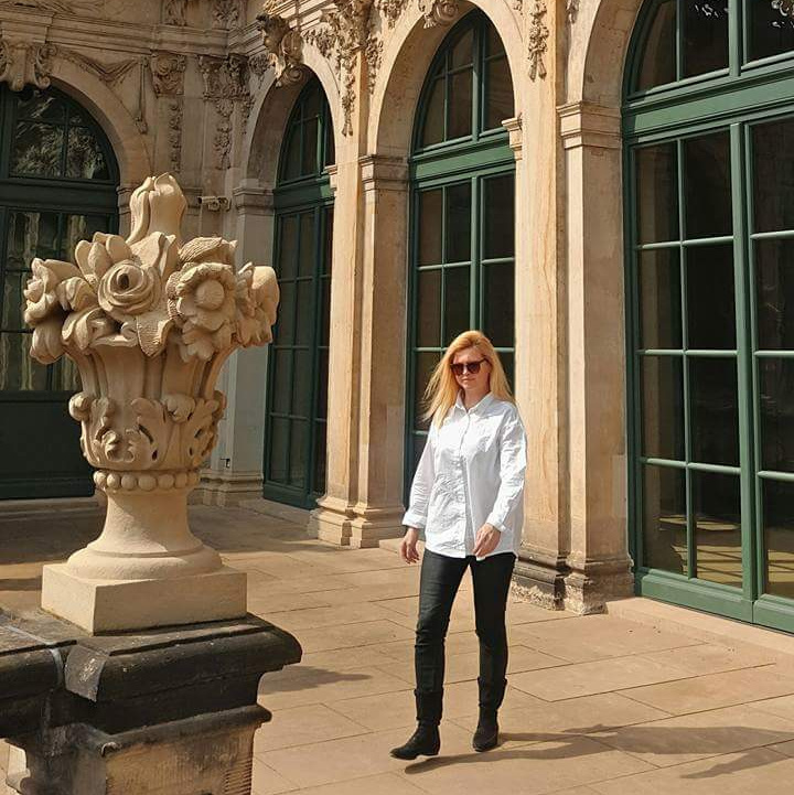 Lora Zavadetska (родилась в 18.03.1978) - Биография художника ...